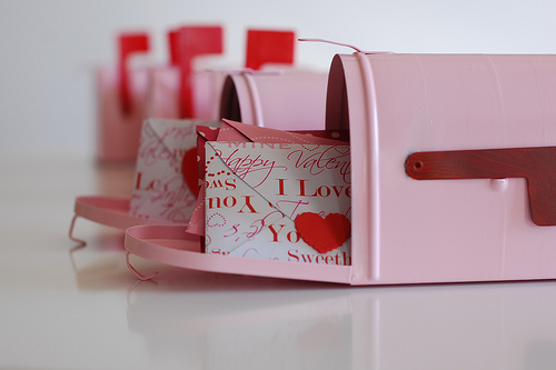 Little Pink Mailboxes for Valentines - Make and Takes