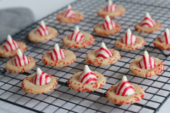 Candy Cane Cookie Buttons - Make and Takes