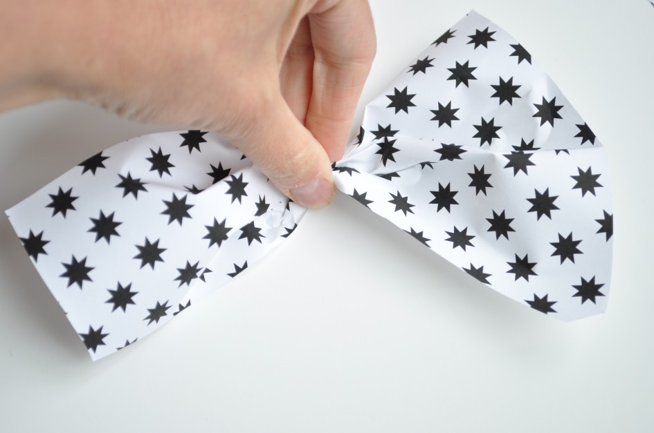 Easy Scrap Gift Bows - Make and Takes