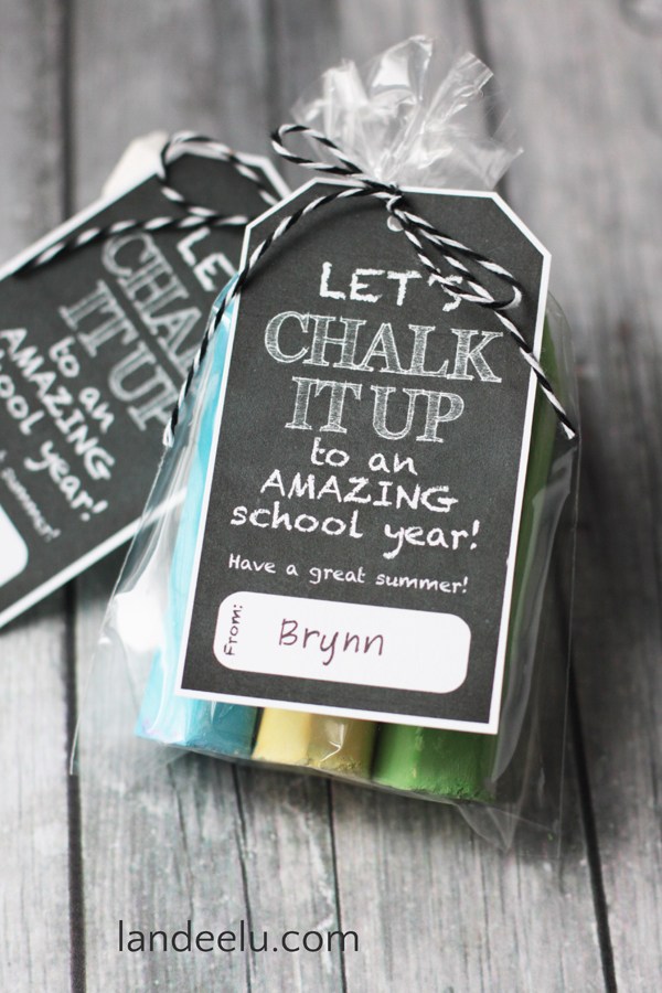 15 DIY Graduation Gift Ideas for your grad! - Make and Takes