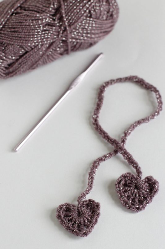 Crochet Heart Chain Stitch Ribbons - Make and Takes