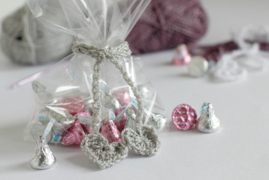 Crochet Heart Chain Stitch Ribbons - Make and Takes