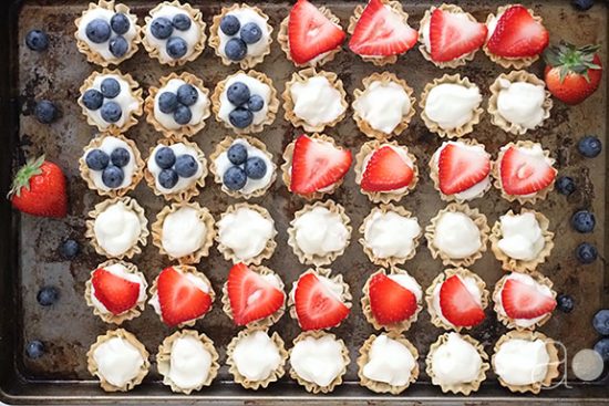 Mini Berry Tarts for 4th of July - Make and Takes