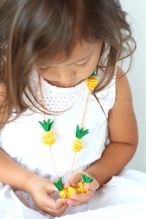 17 Pineapple Crafts that Crush - Make and Takes