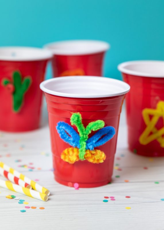DIY Pipe Cleaner Drink Glass Markers - Make and Takes