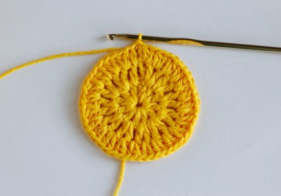 Crochet Sun Coasters for Summer Parties - Make and Takes