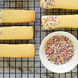 Shortbread Cookie Sticks: A Sweet Treat for Any Occasion - Make and Takes