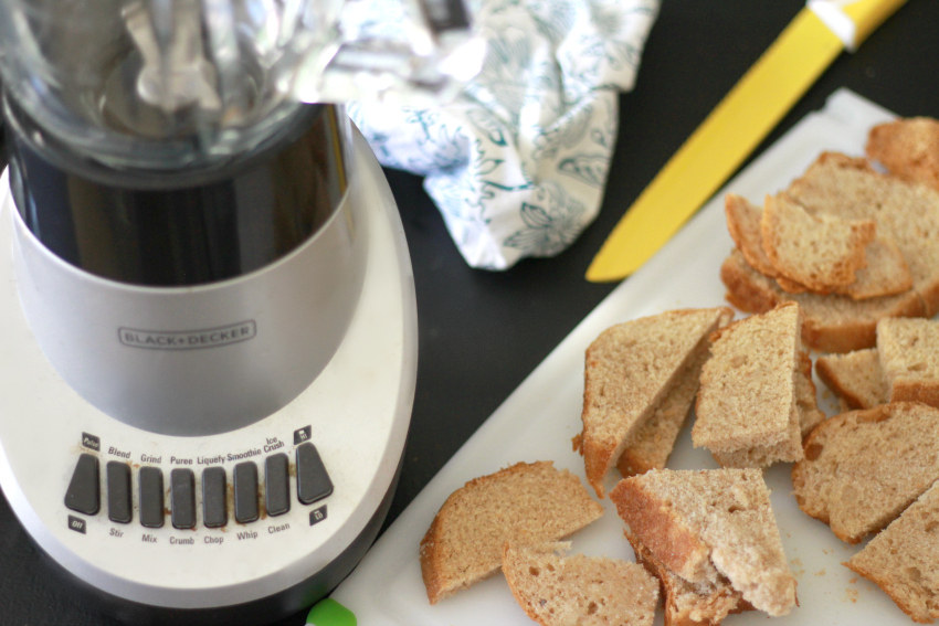 Homemade Bread Crumbs - Make and Takes