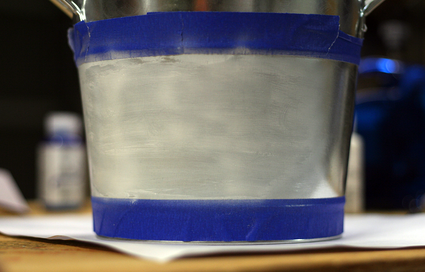 DIY Christmas Joy Bucket and Burlap Bow - Make and Takes