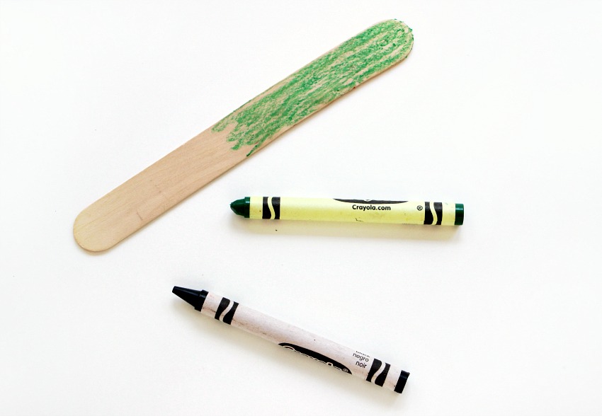 Cute Craft Stick Crayons - Make and Takes
