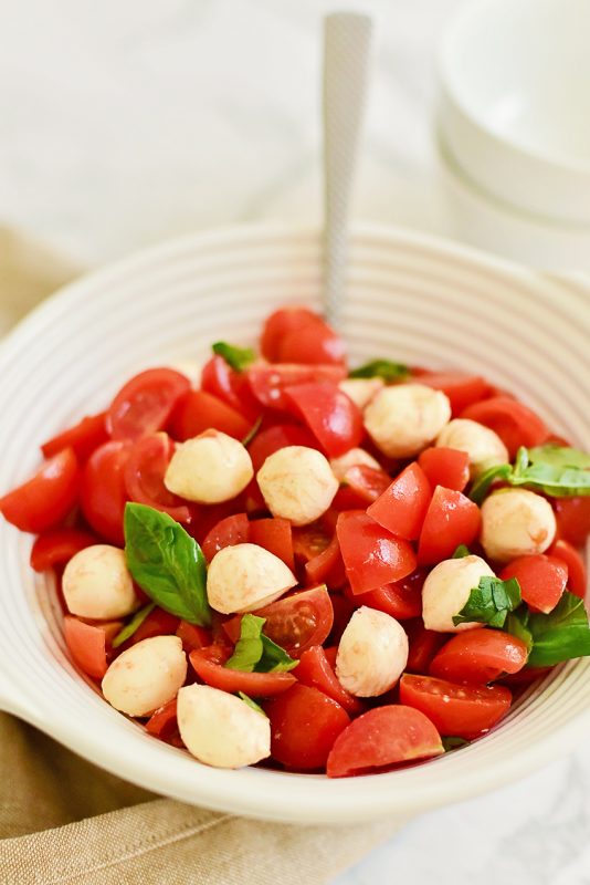 Easy Caprese Salad Recipe - Make and Takes