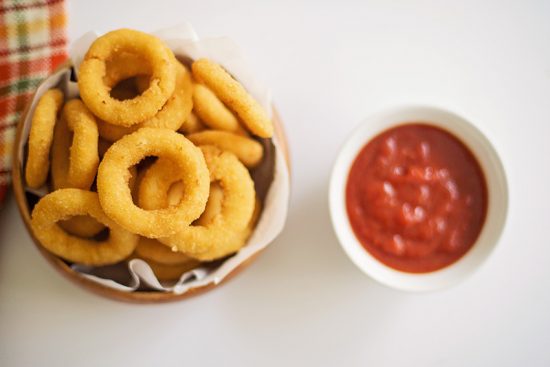 Crispy Fried Onion Rings - Make and Takes