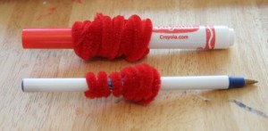 Roar!! Dinosaur Pipe Cleaner Toys - Make and Takes