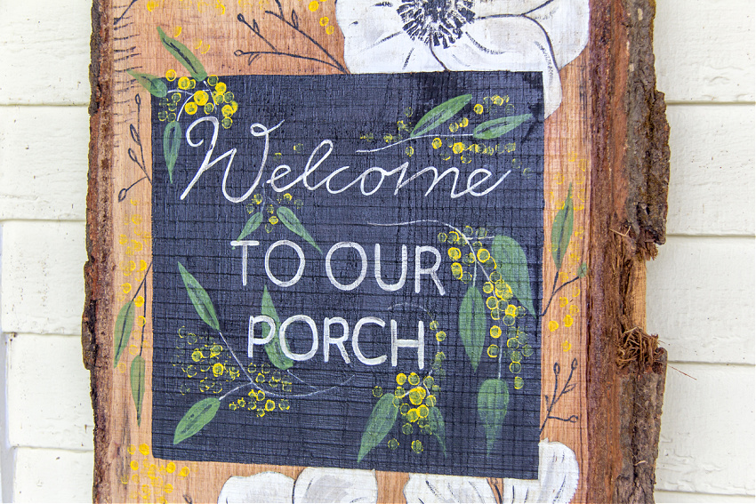 Make a Beautiful DIY Porch Sign - Make and Takes