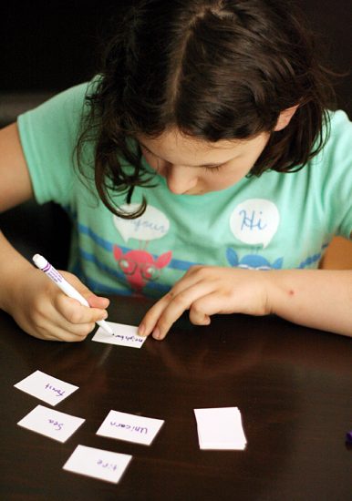 Drawing Game for Kids: Pick an Object, Pick a Scene - Make and Takes