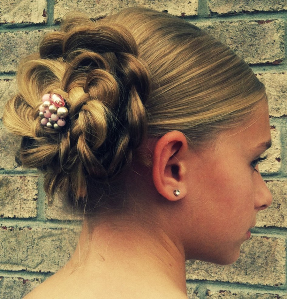 15 Cute Girl Hairstyles From Ordinary to Awesome - Make and Takes