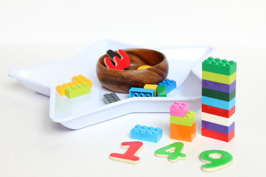 Lego Math Preschool Activity - Make and Takes