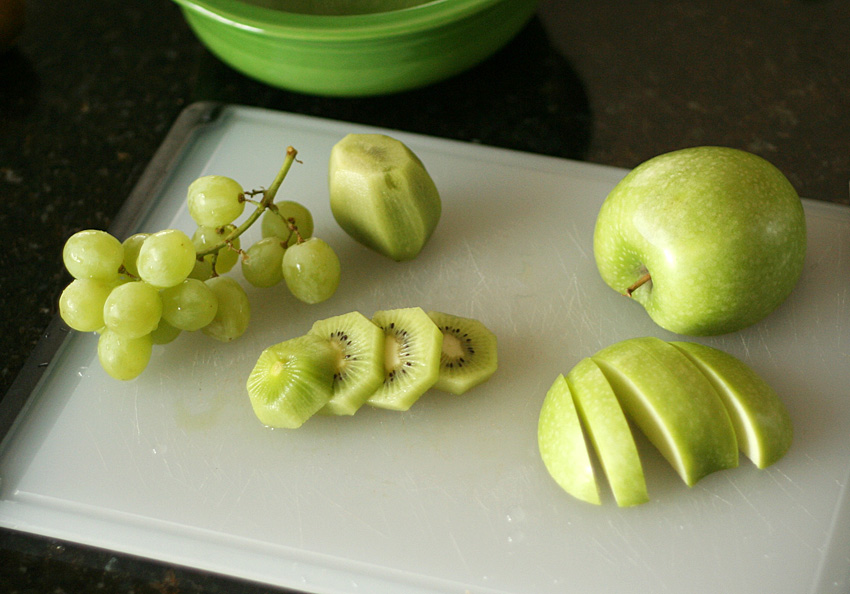 Kids in the Kitchen: GREEN Fruit Salad & Skewers - Make and Takes