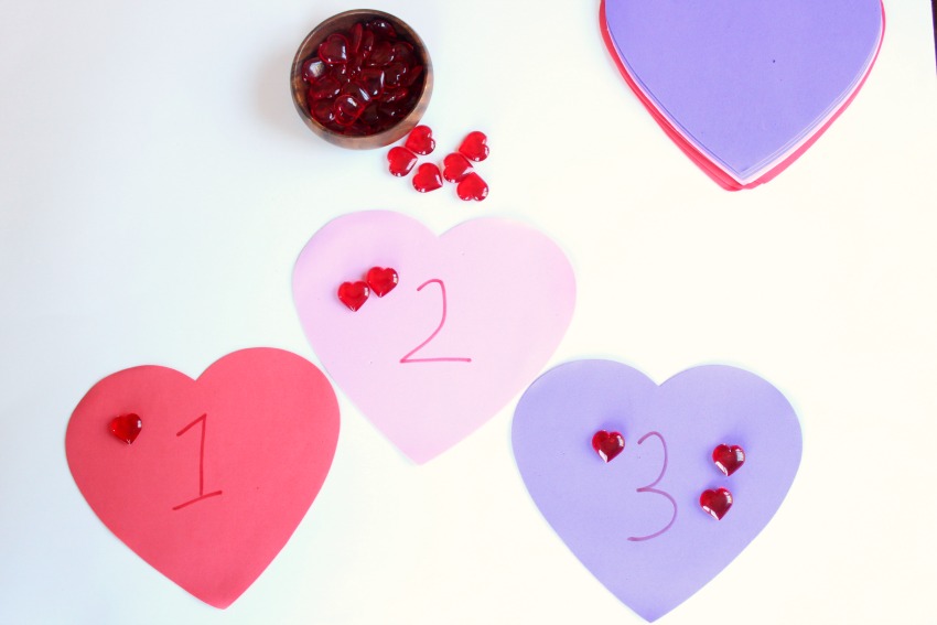 Heart Counting Activity for Preschoolers - Make and Takes