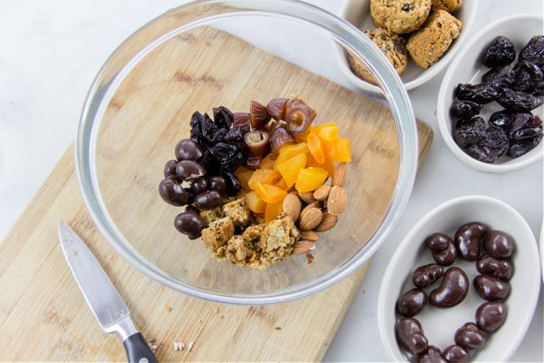 Healthy Homemade High Fiber Trail Mix Recipe - Make and Takes