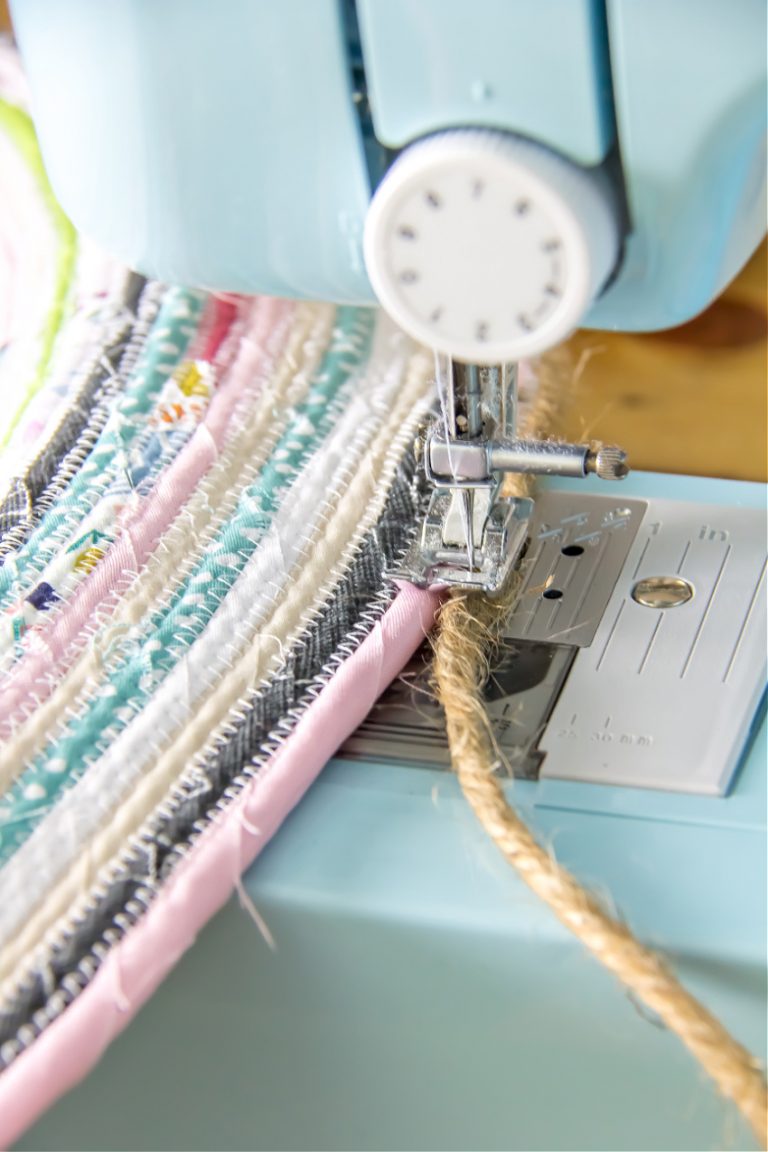 Make a DIY Rag Rug Using Fabric Strips - Make and Takes