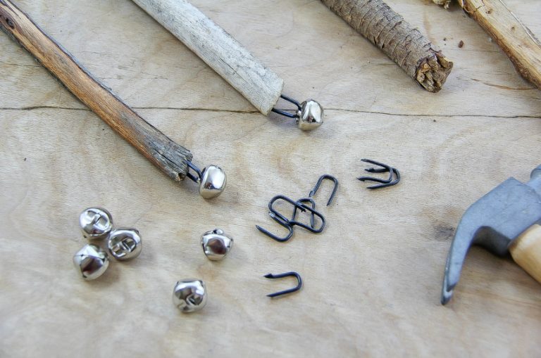 How To Make a Garden Stick Mobile - Make and Takes