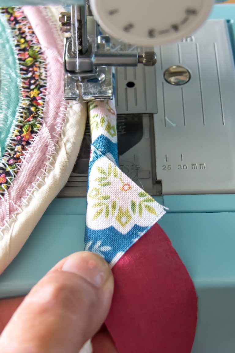 Make a DIY Rag Rug Using Fabric Strips - Make and Takes