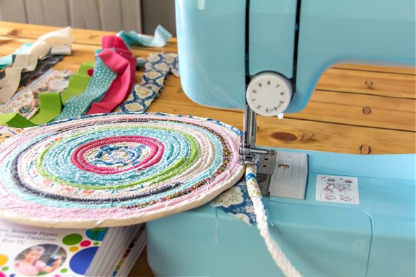 Make a DIY Rag Rug Using Fabric Strips - Make and Takes