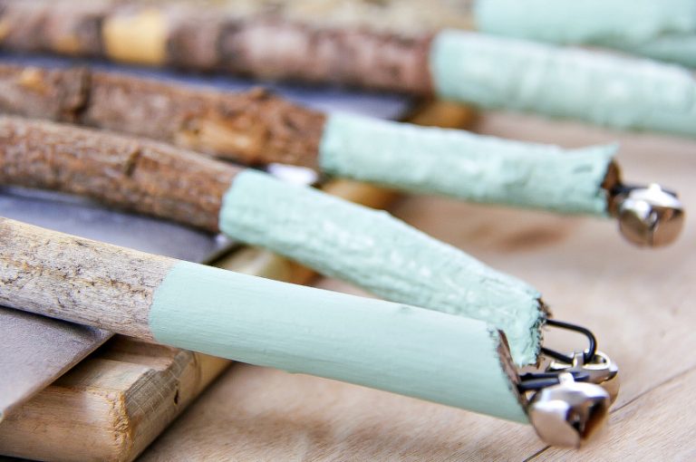 How To Make a Garden Stick Mobile - Make and Takes