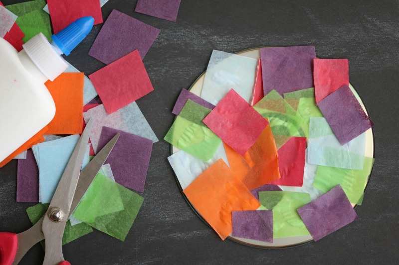Recycled CD Snail Kid Craft - Make and Takes