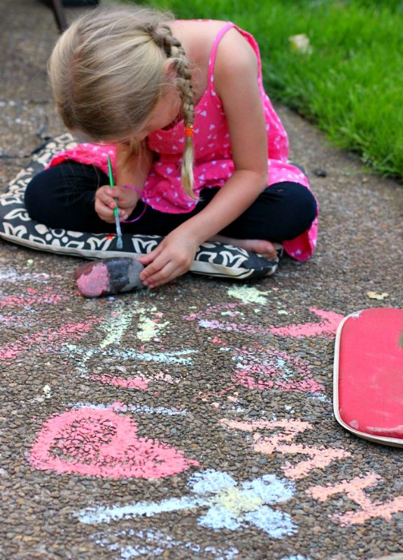 DIY Sidewalk Chalk Paint for Summer Fun - Make and Takes