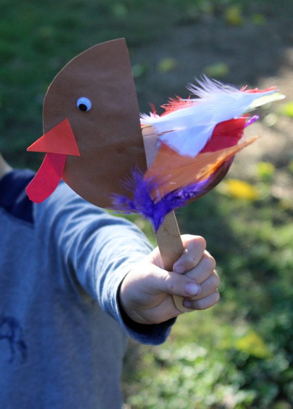 Turkey Stick Puppets for Thanksgiving - Make and Takes