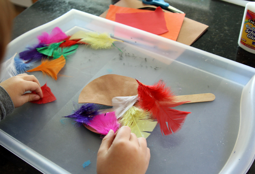 Turkey Stick Puppets for Thanksgiving - Make and Takes